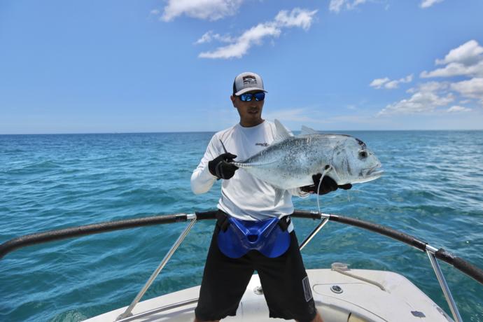 Page 2/4 - Oahu Fishing Photos | Hi-Tide Fishing